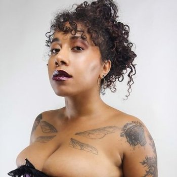Swann Purple Babe Page Watch This Pornstar On FreeOnes